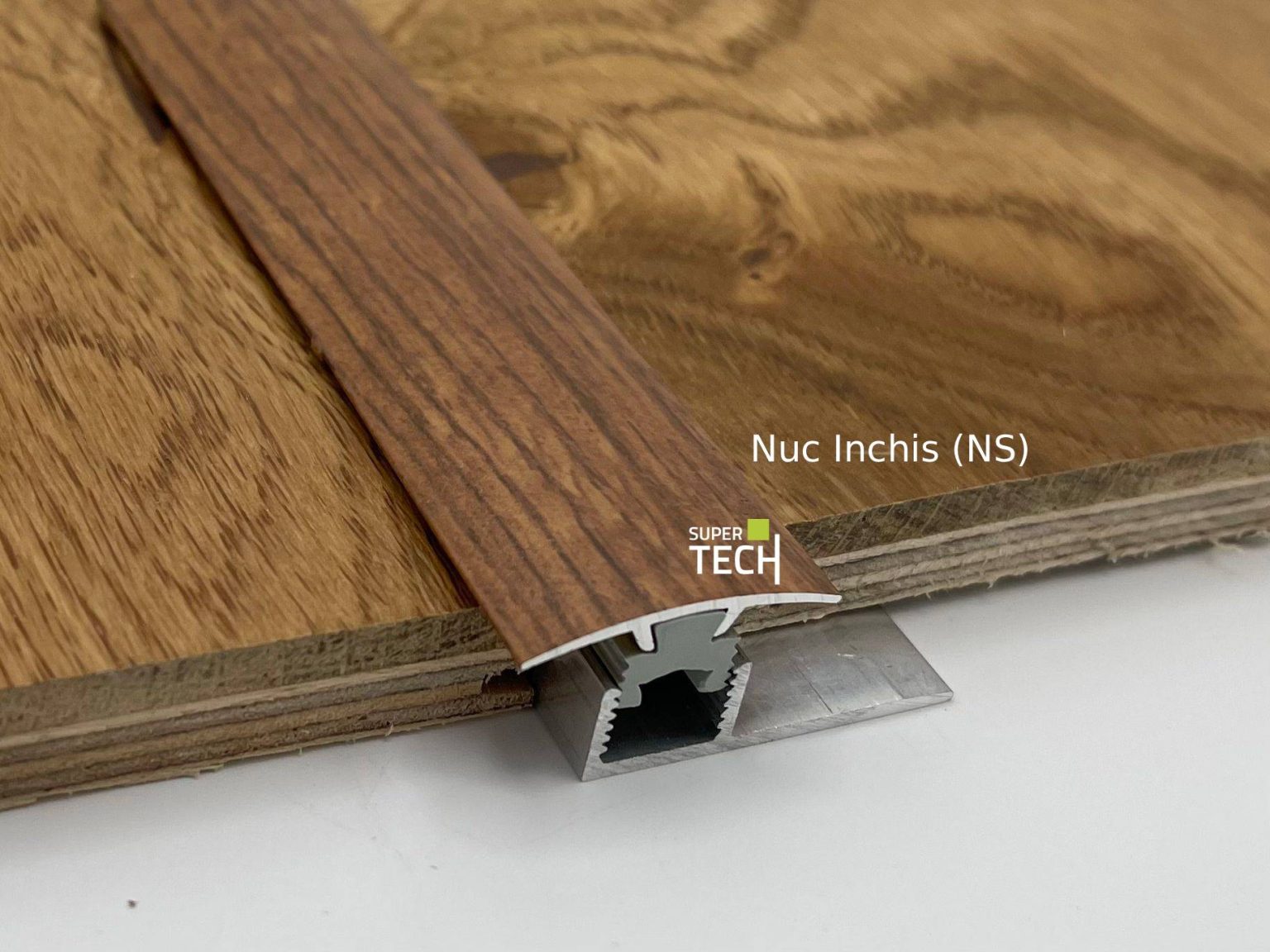 Profil trecere aluminiu pentru parchet Multiclip CLG370NS nuc inchis ...