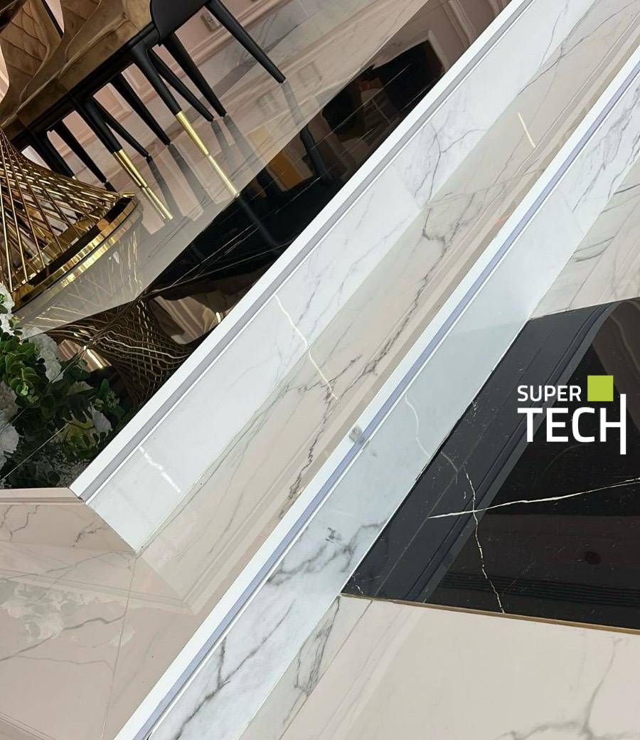 Profil treapta elegant cu leduri Novopeldaño Eclipse Aura alb mat ...