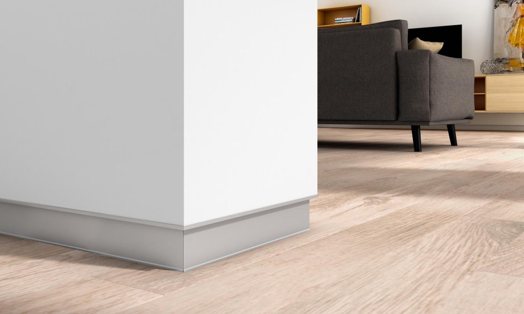 Plinta retrasa neagra cu led pt. pardoseli si tavane Novorodapie ...