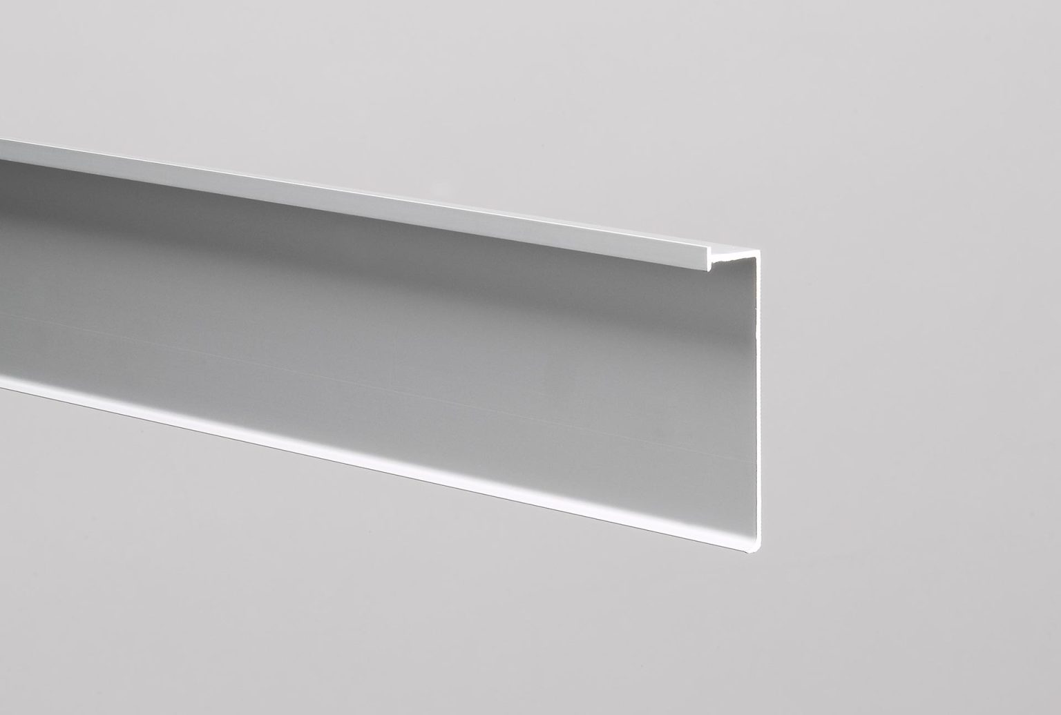 Plinta retrasa neagra cu led pt. pardoseli si tavane Novorodapie ...